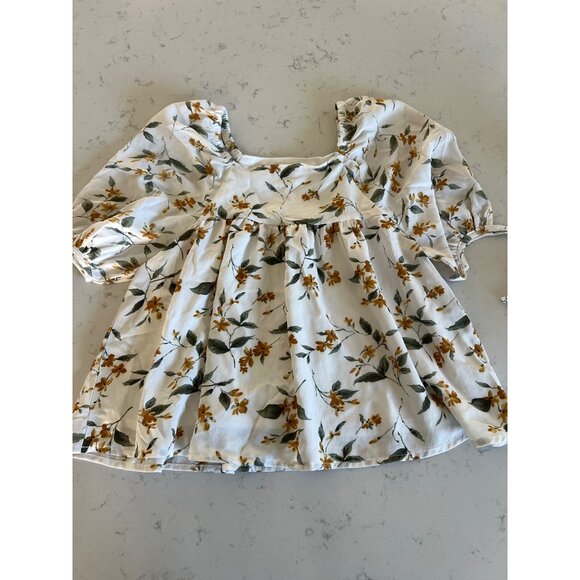 Chelsea & Violet | Shirts & Tops | Chelsea Violet Girls Juniors Floral ...